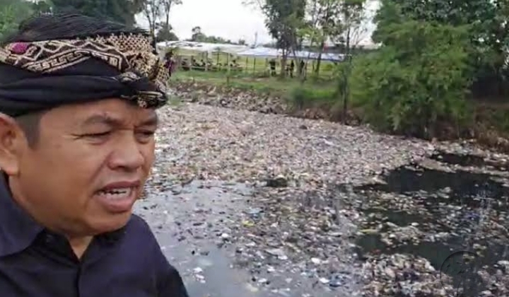 Dedi Mulyadi Geram! Sungai Citarum Penuh Sampah, Siap Bongkar Bangunan dan Pasang Petugas 24 Jam ...