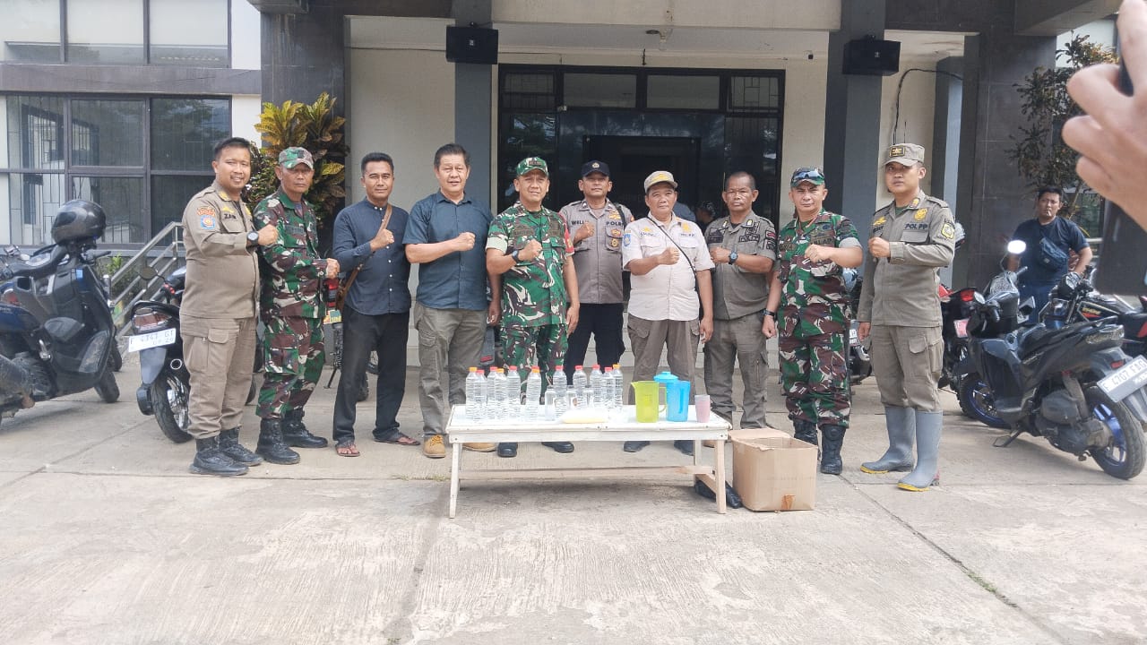 Aparat Gabungan Razia Miras di Cigudeg, Tuak dan Ciu Diamankan ...